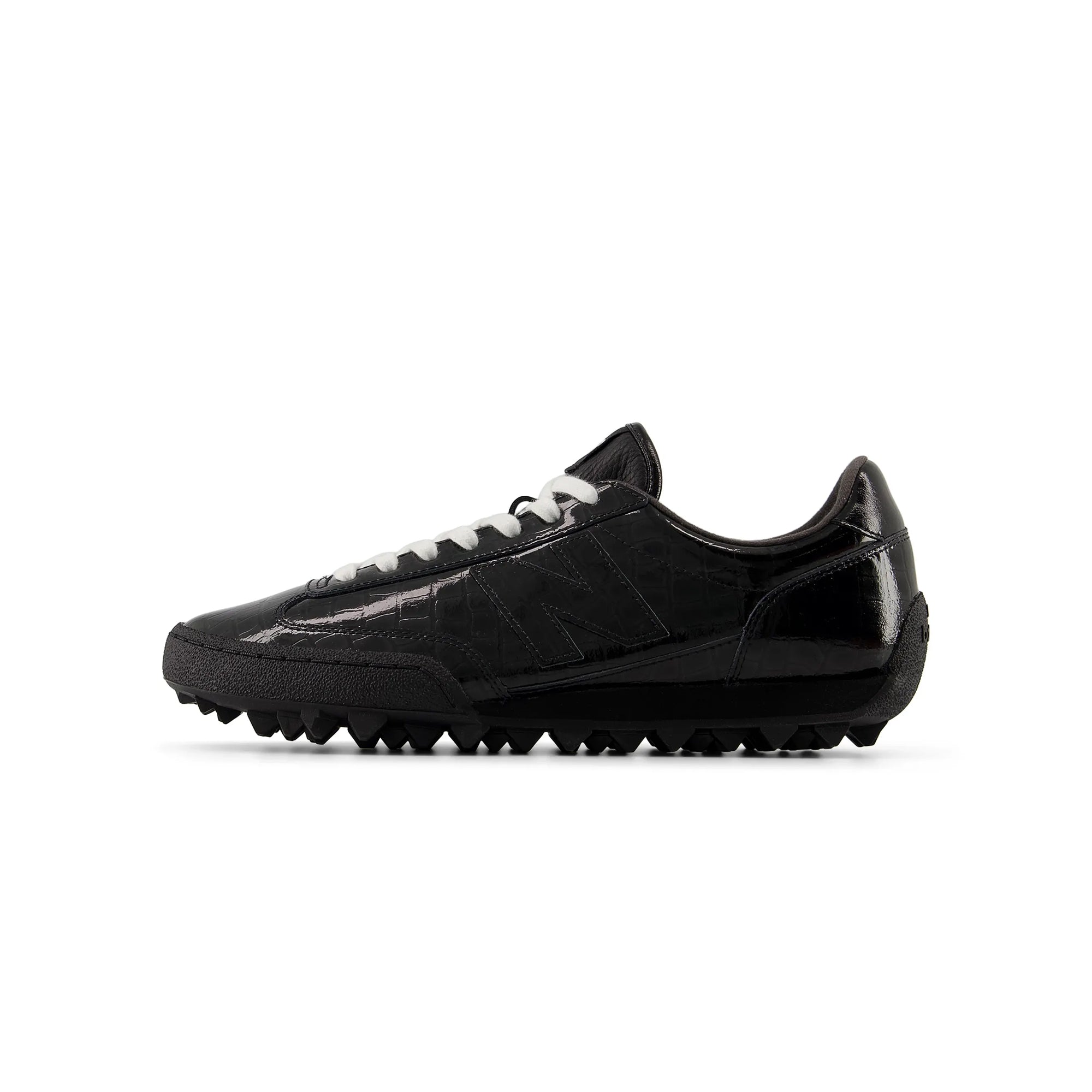 New Balance Mens Gator Run Shoes – Extra Butter